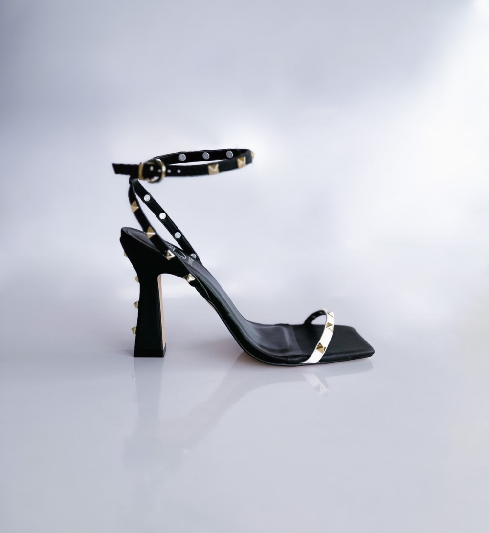 Home - Lhambi Shoe Store (Up to Eur 45)| Lagos | Nigeria