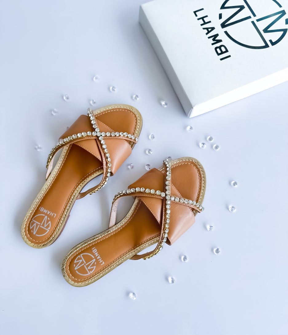 FAITH (TAN) – Lhambi